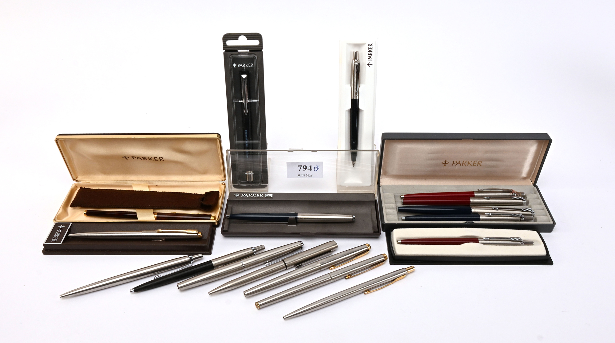 ParkerLot divers de stylos et stylos à bille. | Stylos: enchères