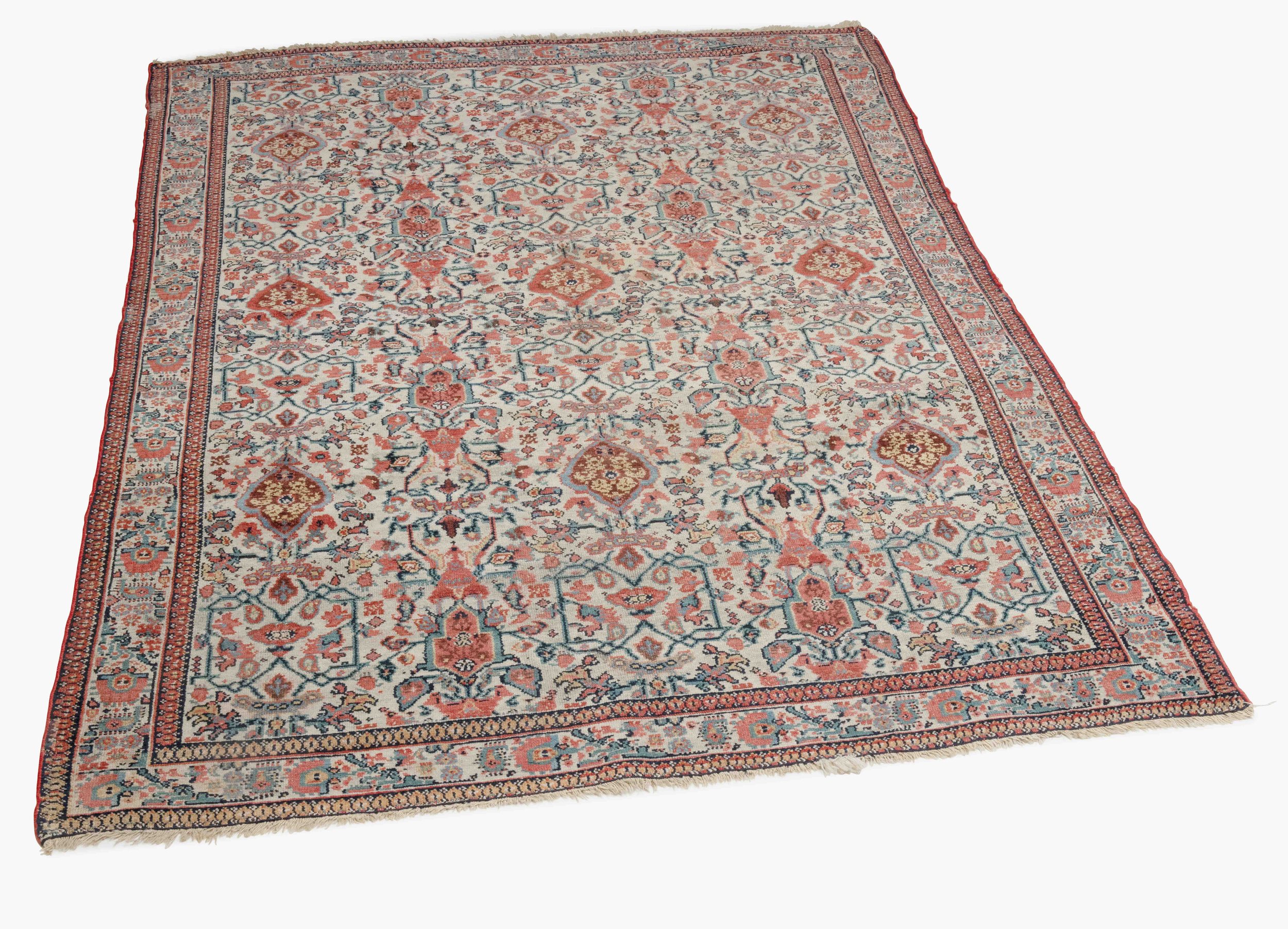 MalayerPerse Z, vers 1900. Le champ central blanc... | Tapis: enchères