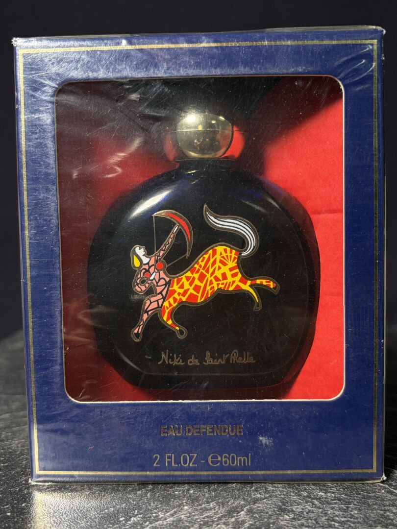 NIKI DE SAINT PHALLE Eau défendue, "Le Sagittaire", flac... | enchères