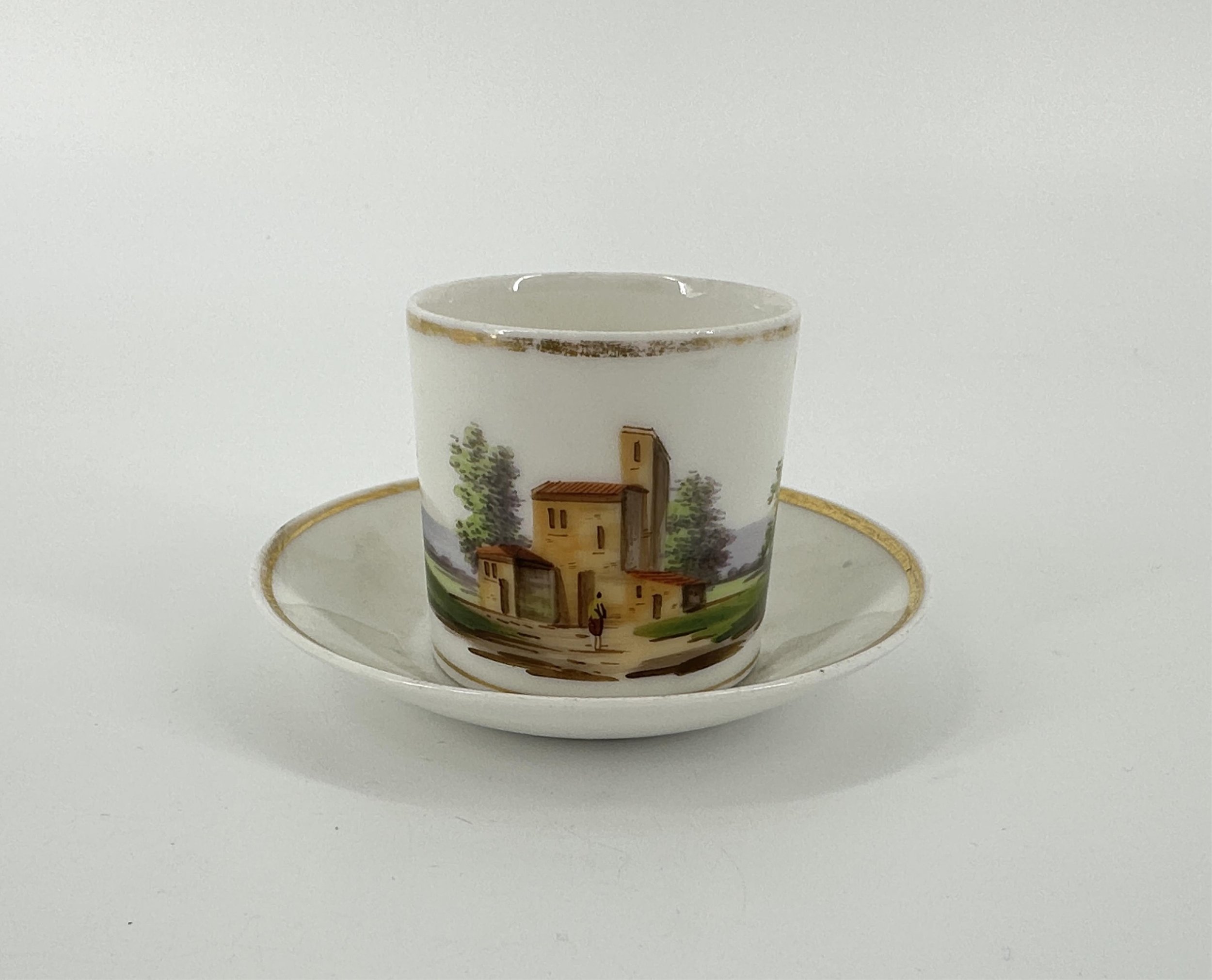 Tasse et soucoupe en porcelaine de Bruxelles ... | Céramiques: enchères