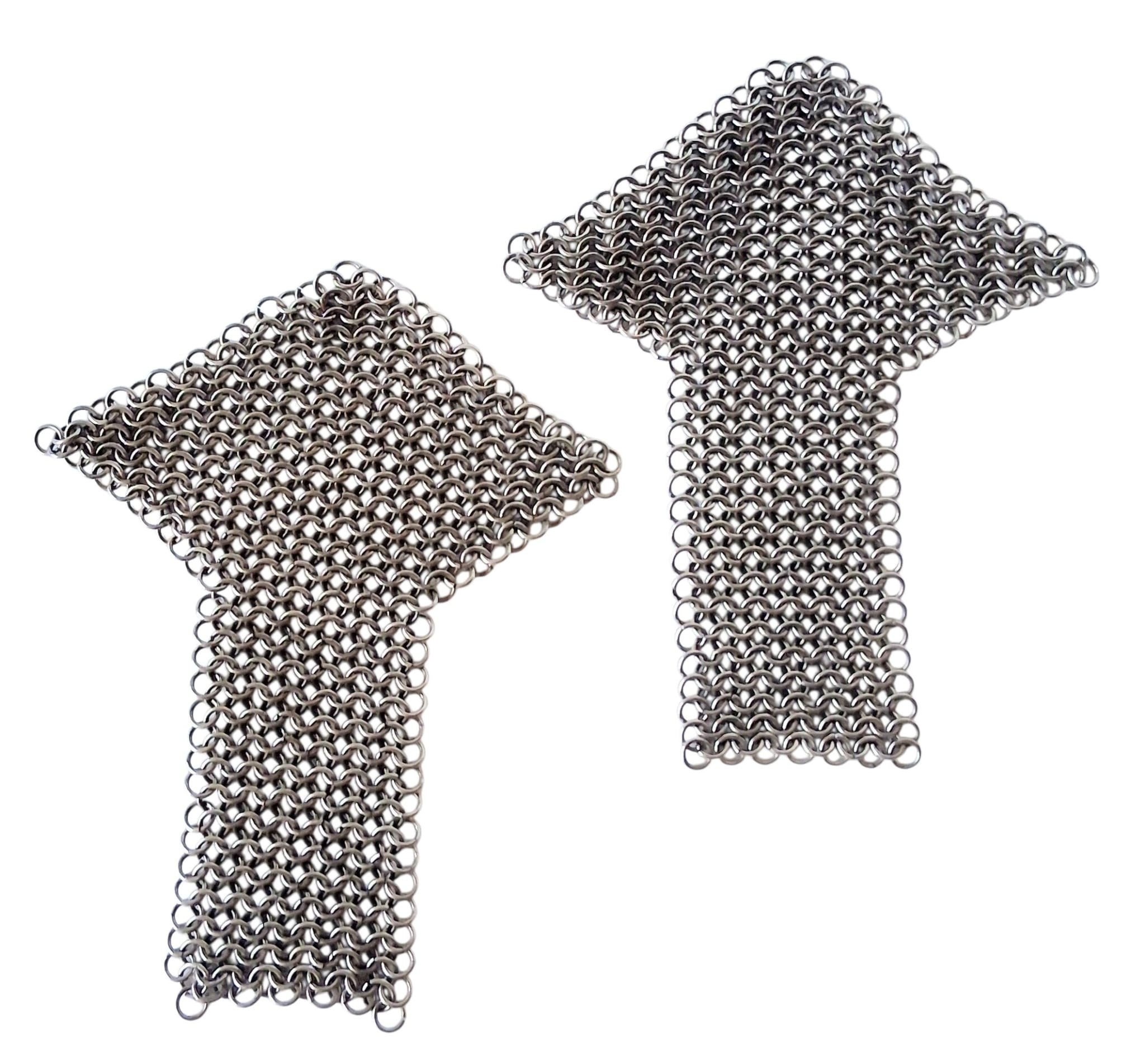 Une paire d'épaulettes militaires e... | Casques et uniformes: enchères