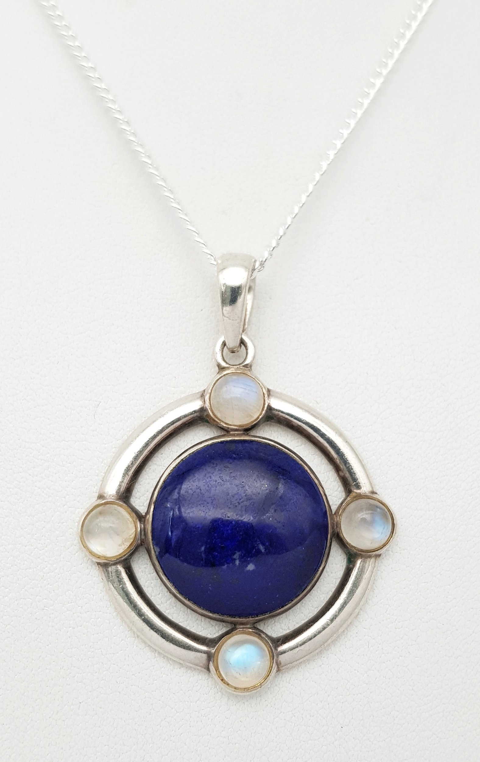 A Sterling Silver Lapis Lazuli... | Jewellery and precious stones: bids