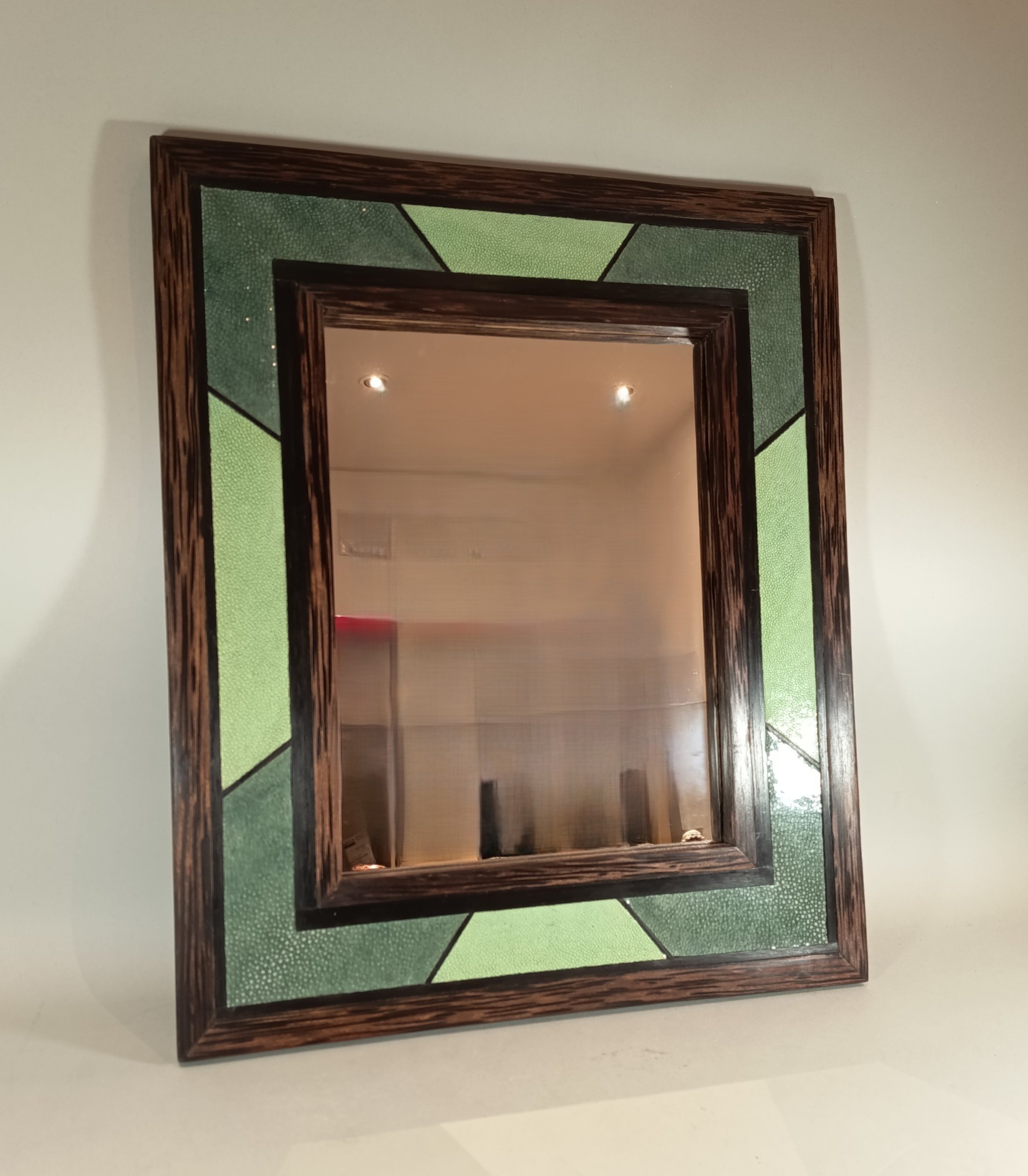 Miroir en bois et bois de placage de palmier gai... | Miroirs: enchères