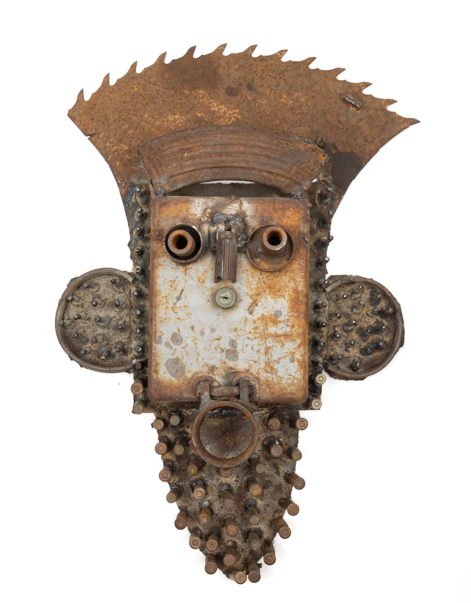 Gonçalo Mabunda (Mozambique, né en 1975)Réun... | Sculptures: enchères