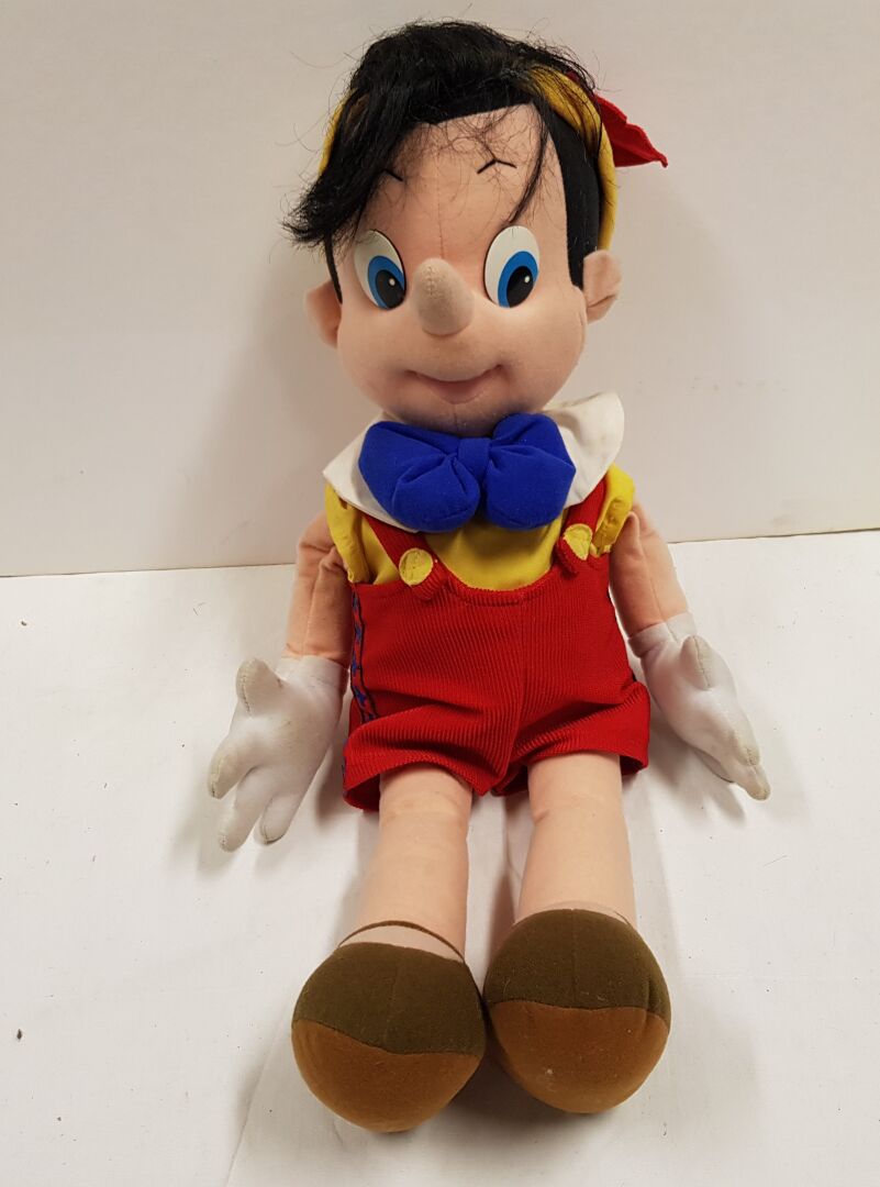 PINOCCHIO - POUPEE EN PELUCHE à l... | Jouets et maquettes: enchères
