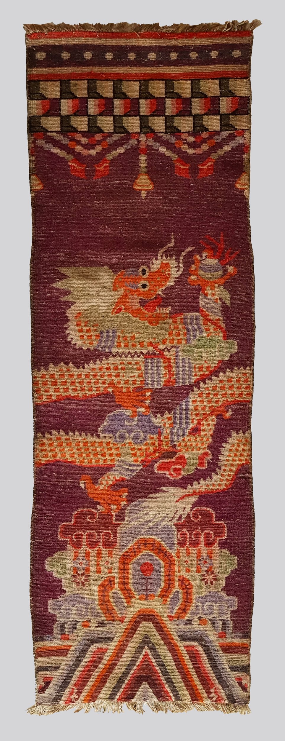 Rug - Tibet (1880–1930) A thick wool r... | Asian art: bids