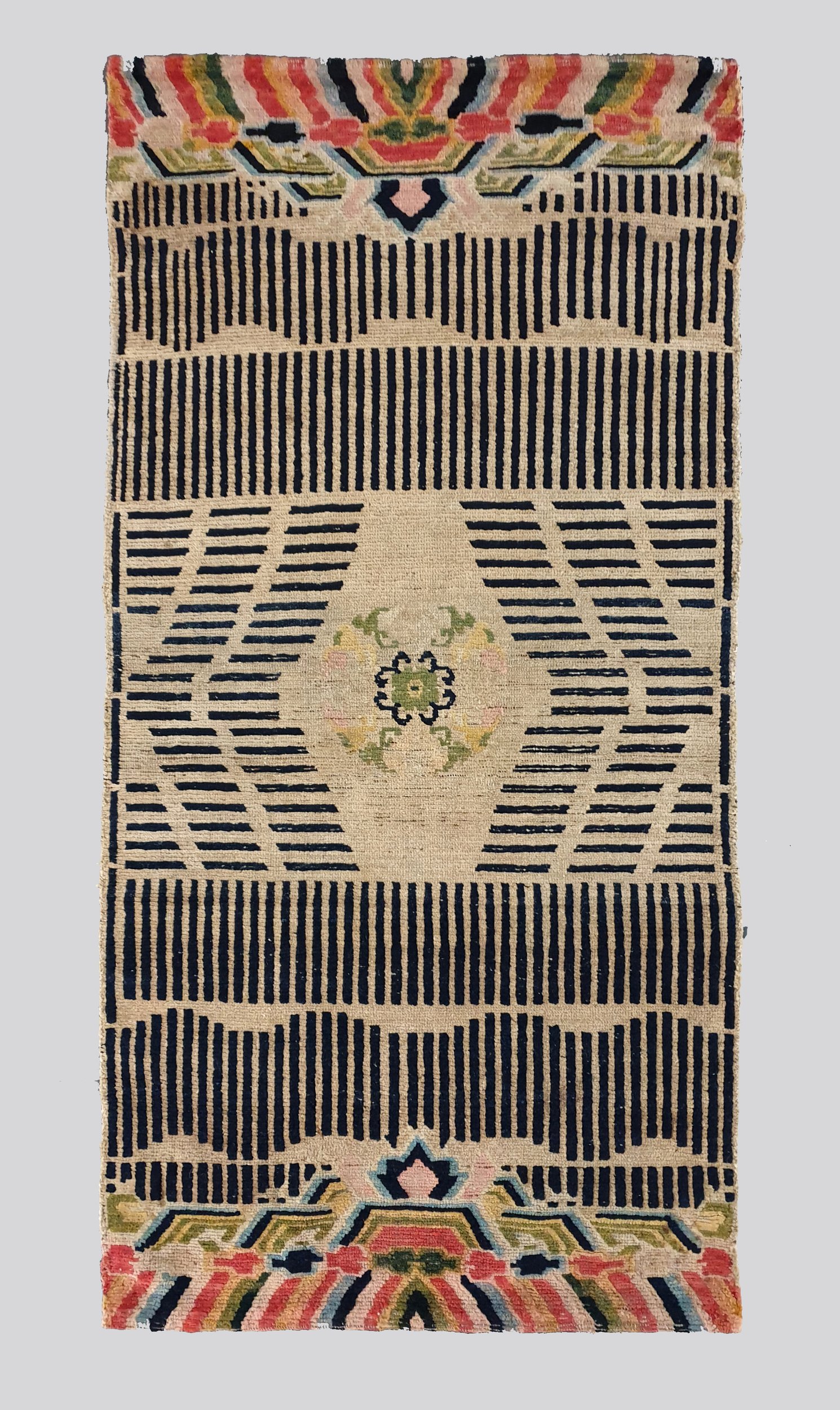 Tapis - Tibet (1880-1930) Tapis é... | Arts d'Asie: enchères