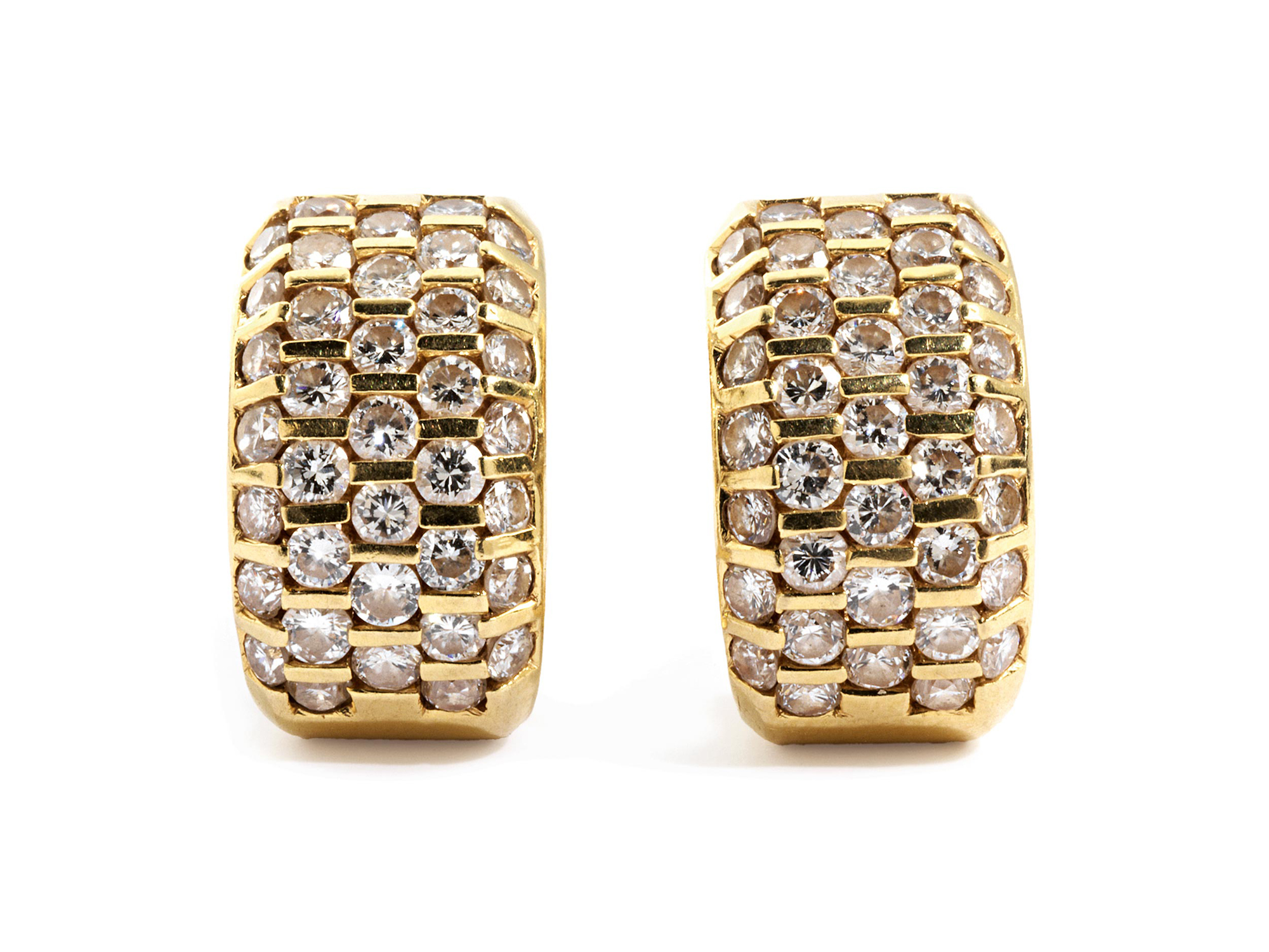 Demi-créoles en diamantsDimensions :... | Boucles d'oreilles: enchères