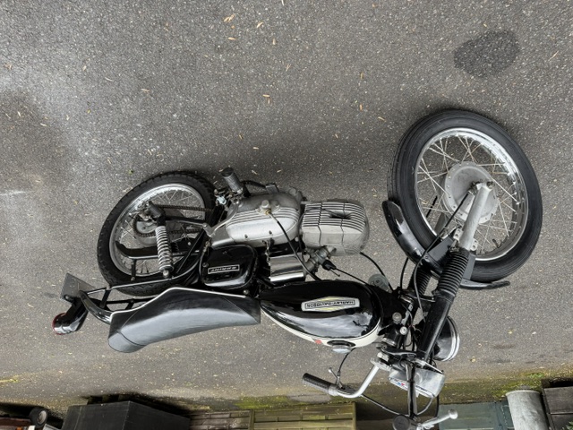 1967 250 AERMACCHI-HARLEY DAVI... | Voitures, vélos et autres: enchères