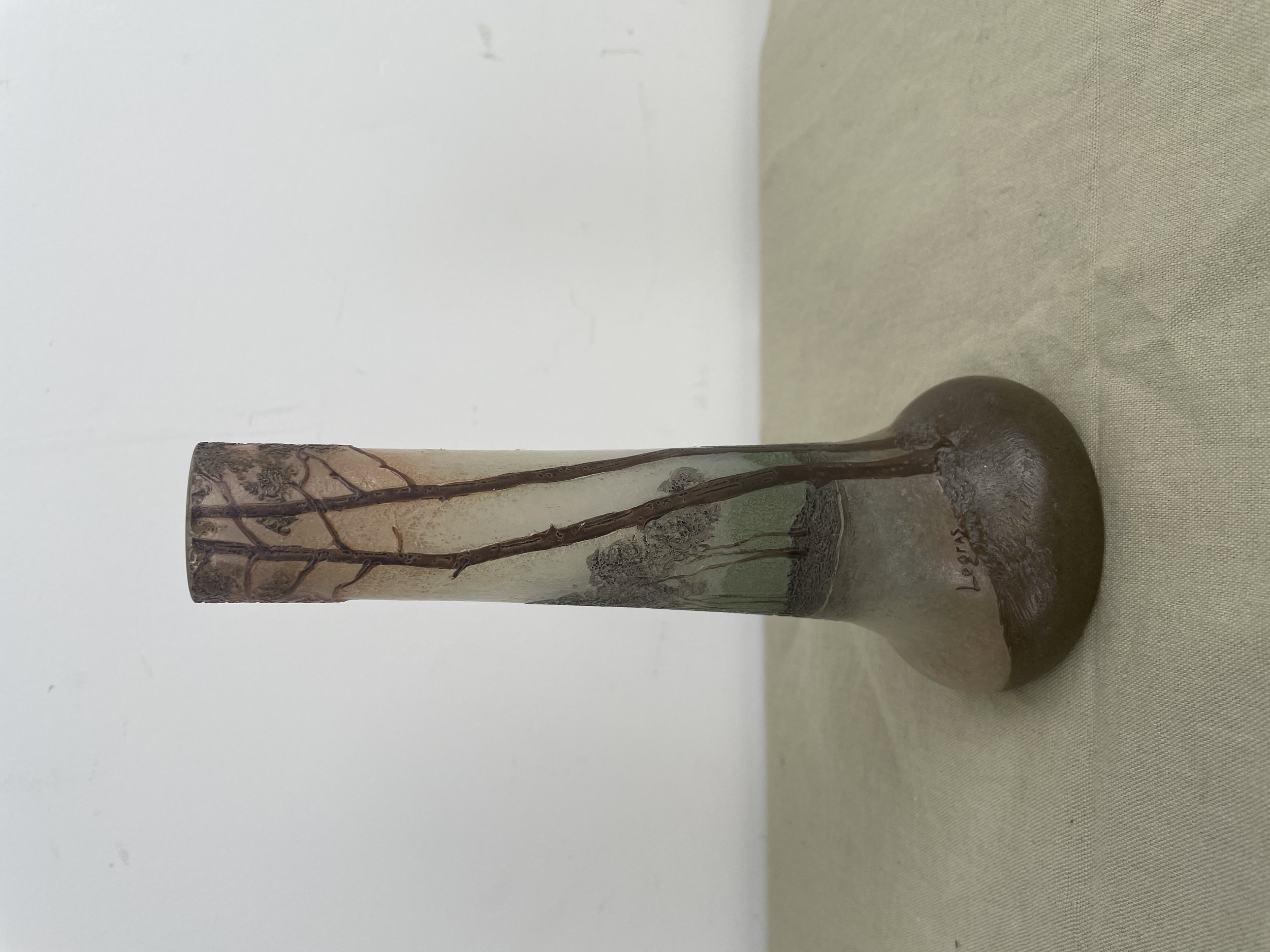 LEGRAS - Vase en verre à décor émaillé de paysage ... | Vases: enchères